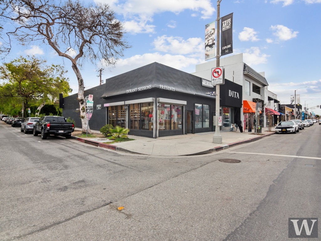 7625-7629 Melrose Avenue - WESTMAC Commercial Brokerage CompanyWESTMAC ...